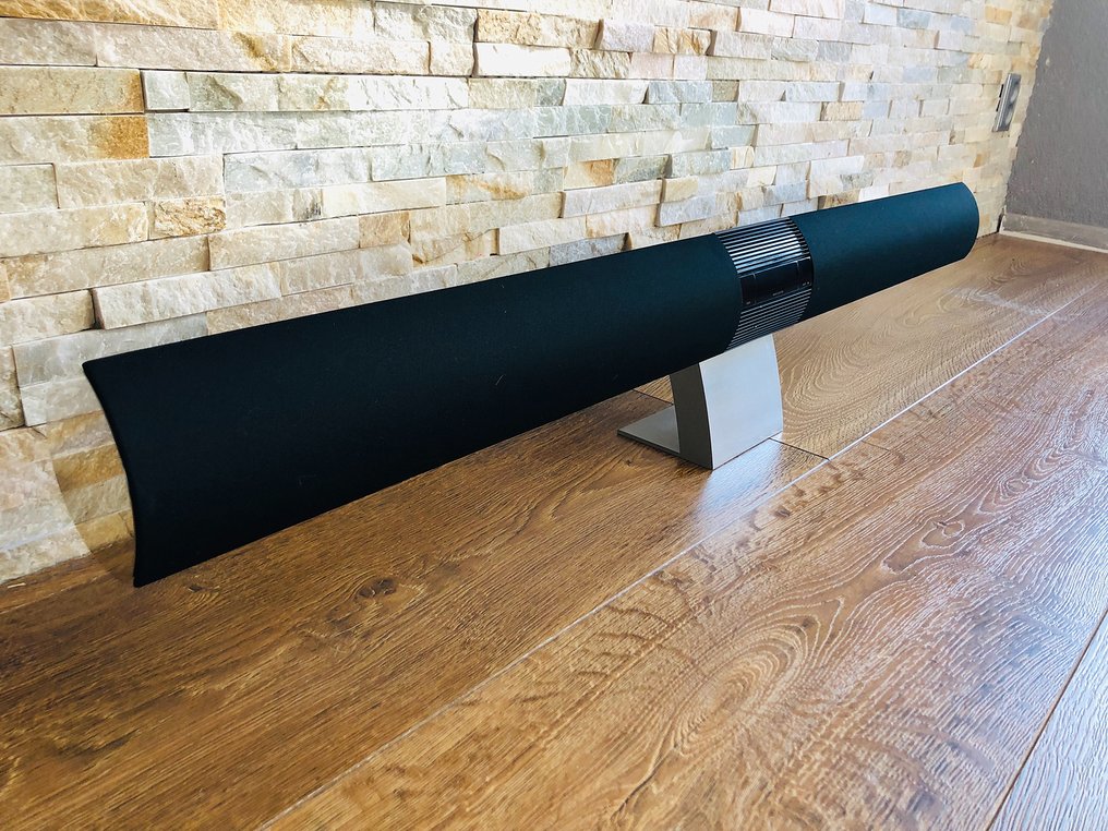 Bang & Olufsen - Beolab 3500 mk2 sur un support de bureau rare Enceinte ...