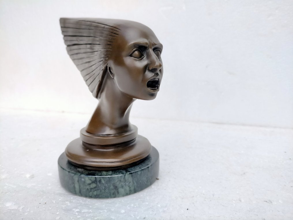 sculptuur, spirit of the wind - 18 cm - brons marmer - online veiling Catawiki