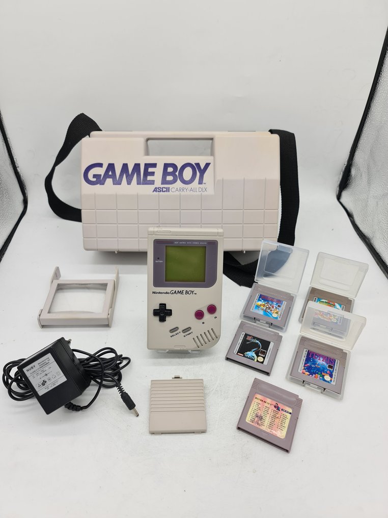 Nintendo - Gameboy Classic - DMG-01 1989 + ASCII Carrier Case ...