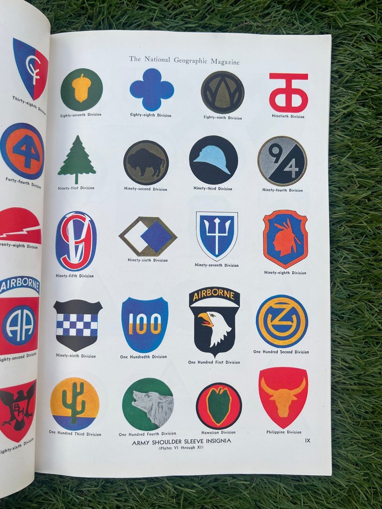 WW2 period Guide of the US Insignia / Patches / Medals - Infantry ...