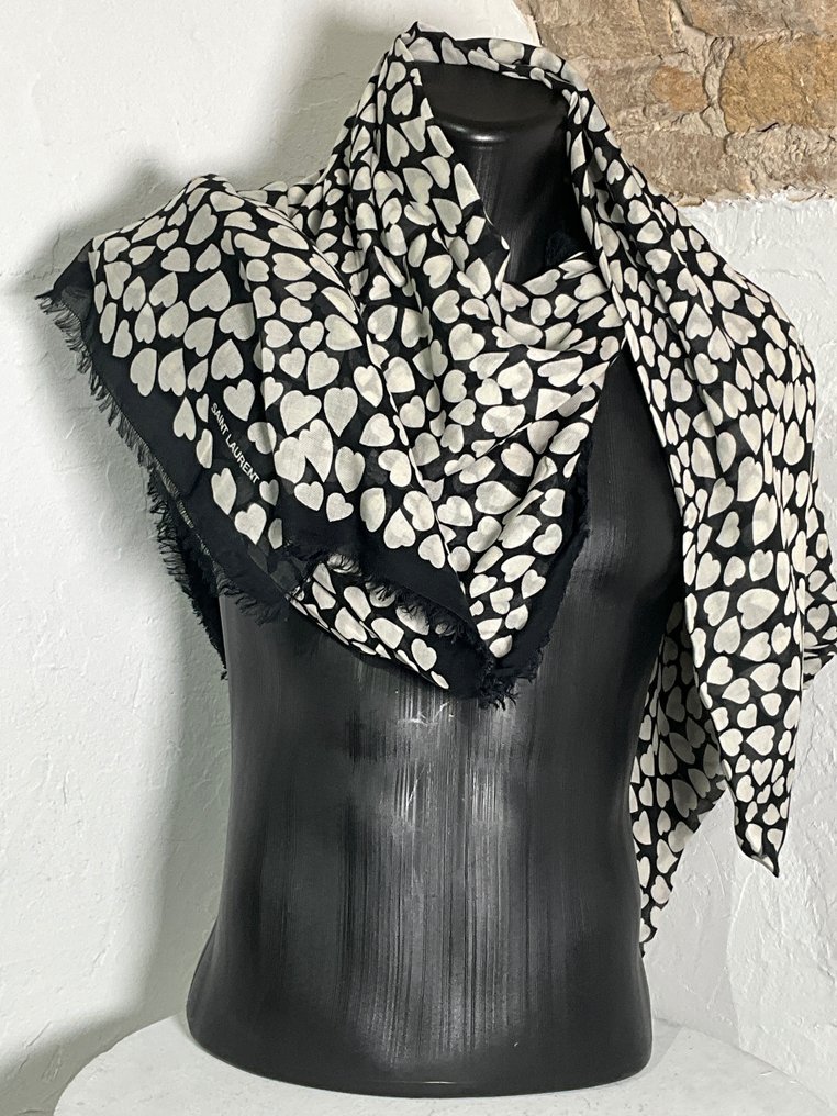 Saint Laurent - 140/195cm love / sans étiquette. - Scarf - auction online Catawiki