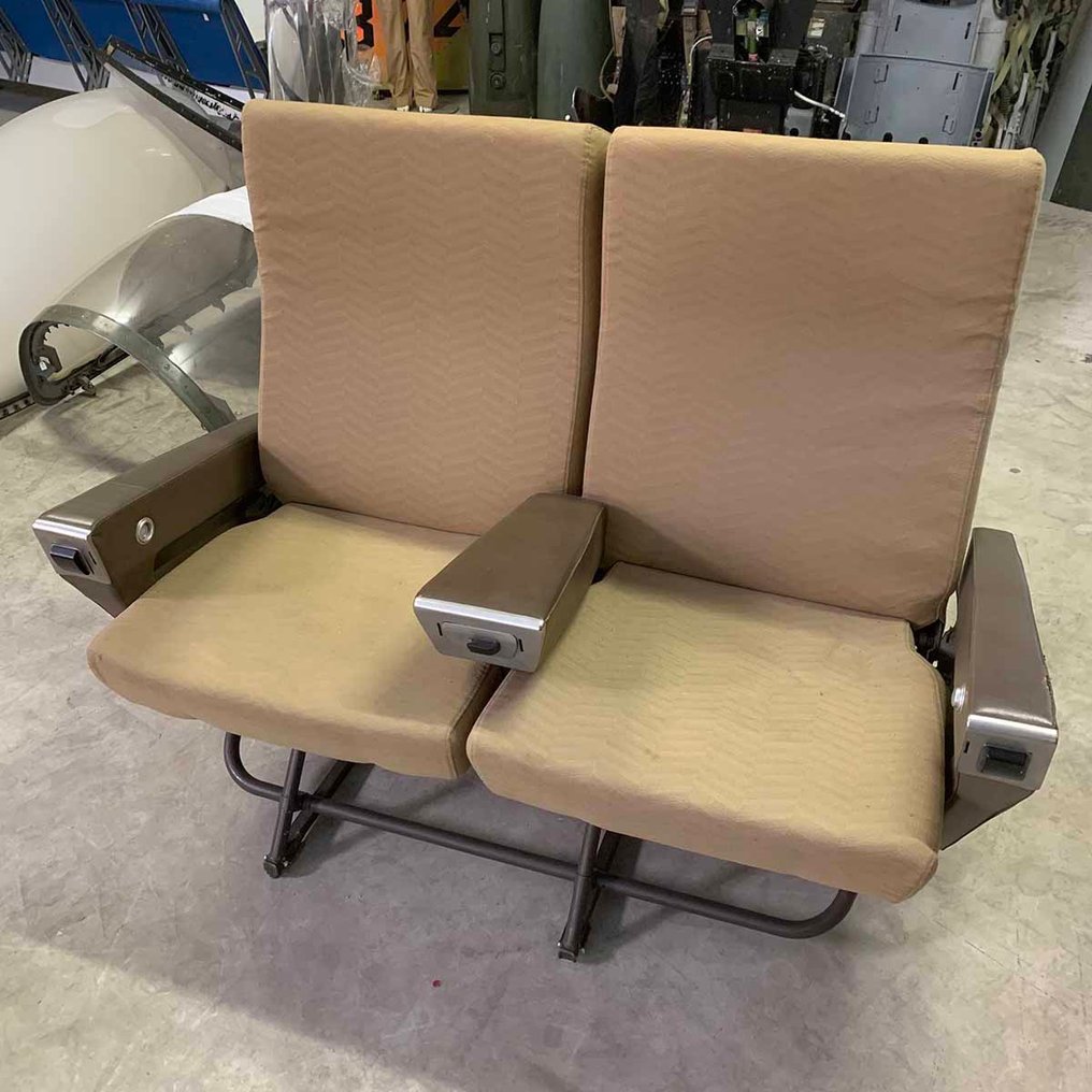 Armchair - Aluminium, El Al Boeing 707 4X-ATB first class passenger ...
