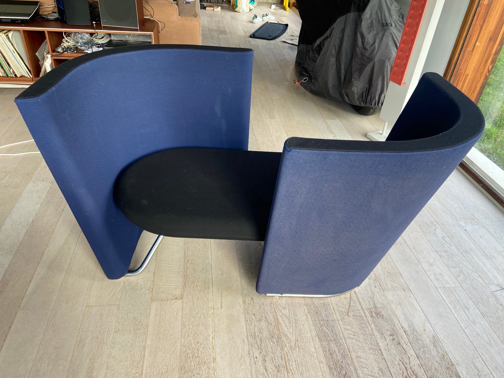 Erik Jorgensen - Love seat, loveseat, opposite Hi-fi set - Catawiki