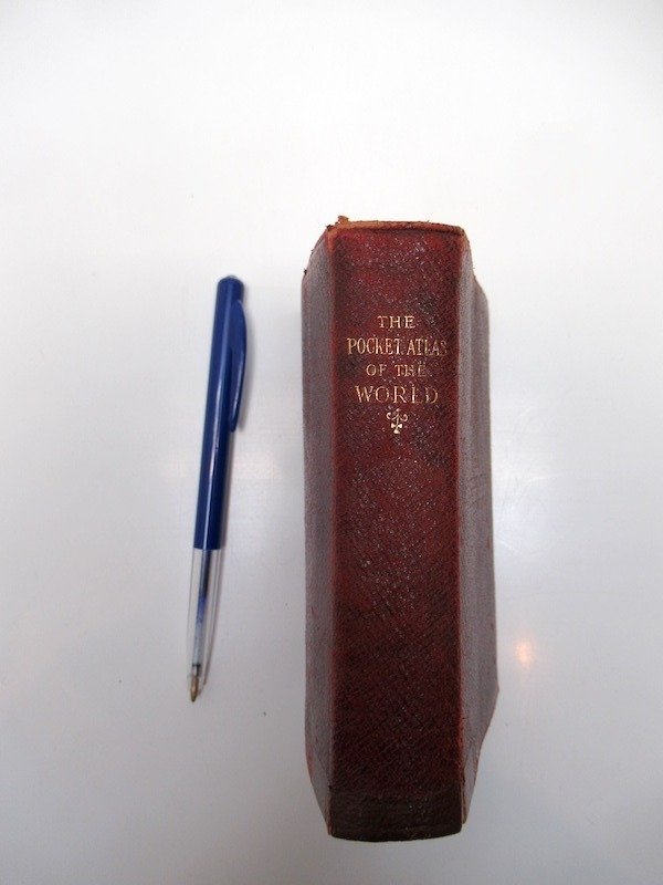 World, Atlas - All continents; John Walker & Co. / Times Books / John ...