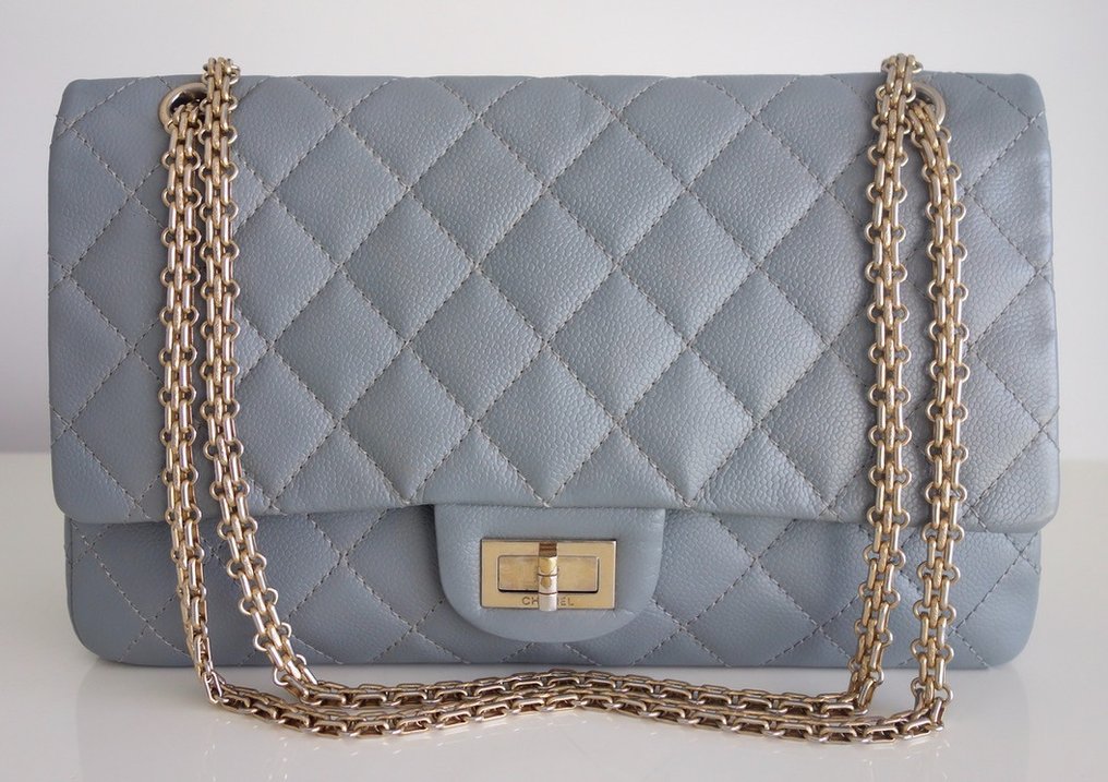 Chanel - 2.55 - Handbag - auction online Catawiki
