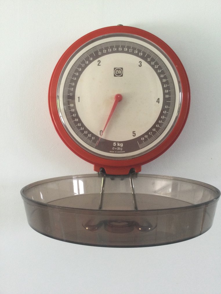 EVA - Beautiful vintage Eva wall scale Denmark circa 1970 - - Catawiki