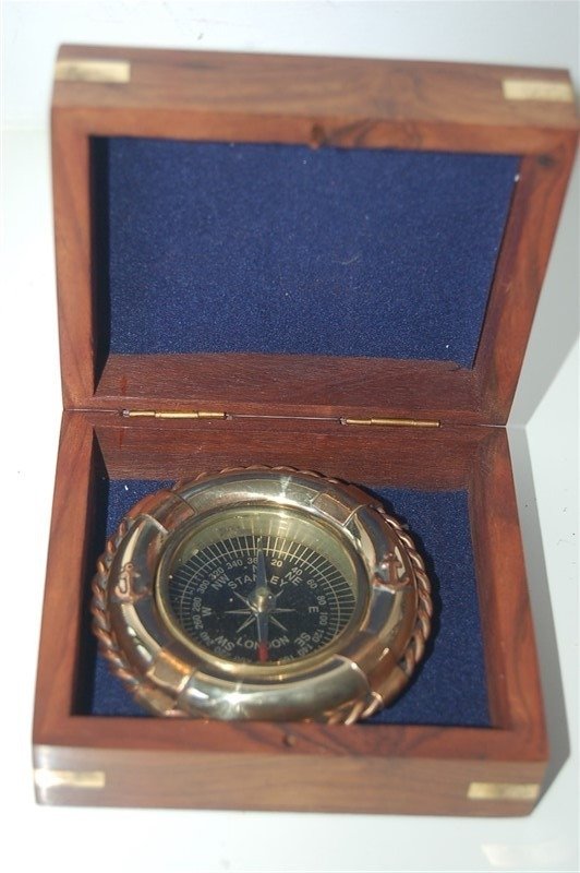 Compass Brass Wood Catawiki