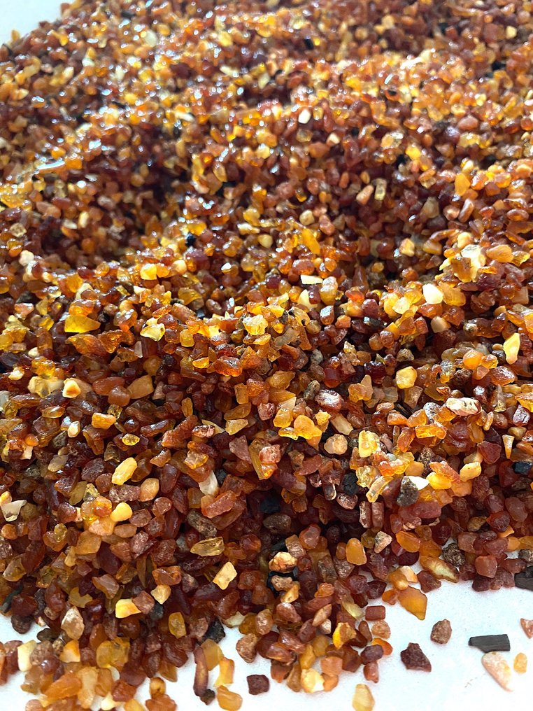 Baltic amber raw stones 1.5 kg - Amber - auction online Catawiki