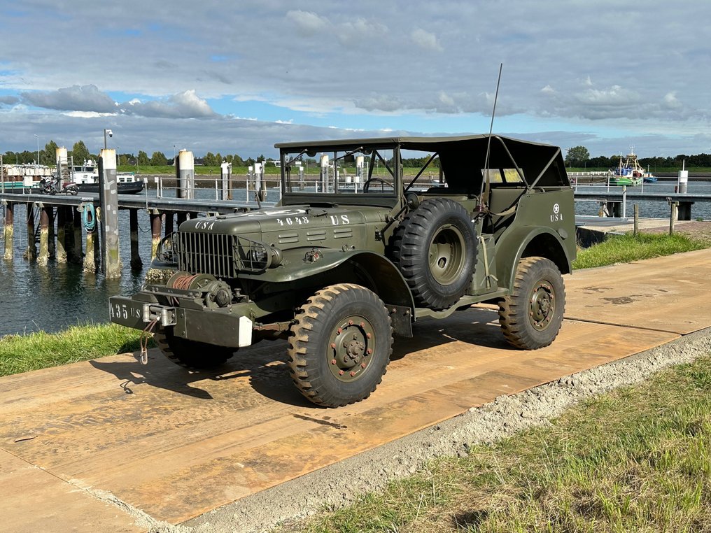 Dodge - WC57 Command Car - 1942 - Catawiki