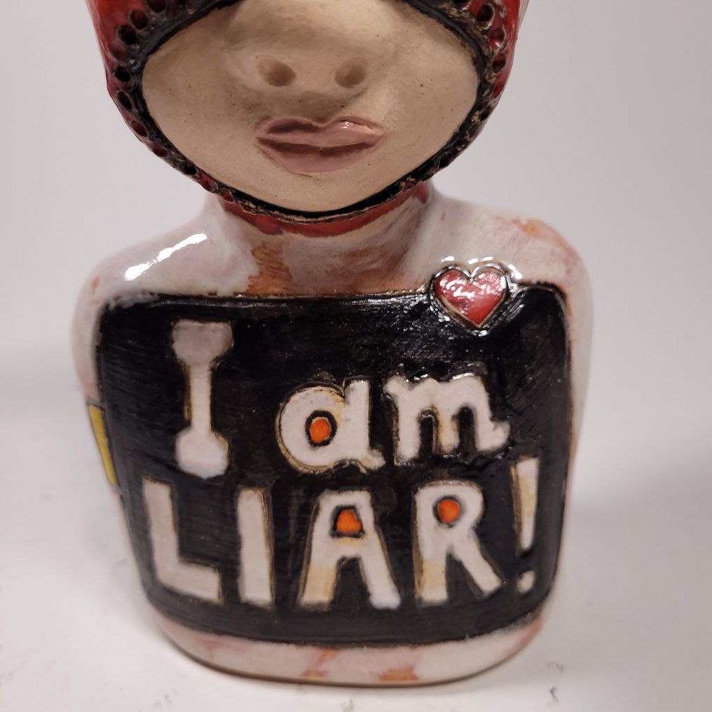 Iwo Rynkiewicz (1970) - Rebel Kid - Handmade ceramic figurine - Catawiki