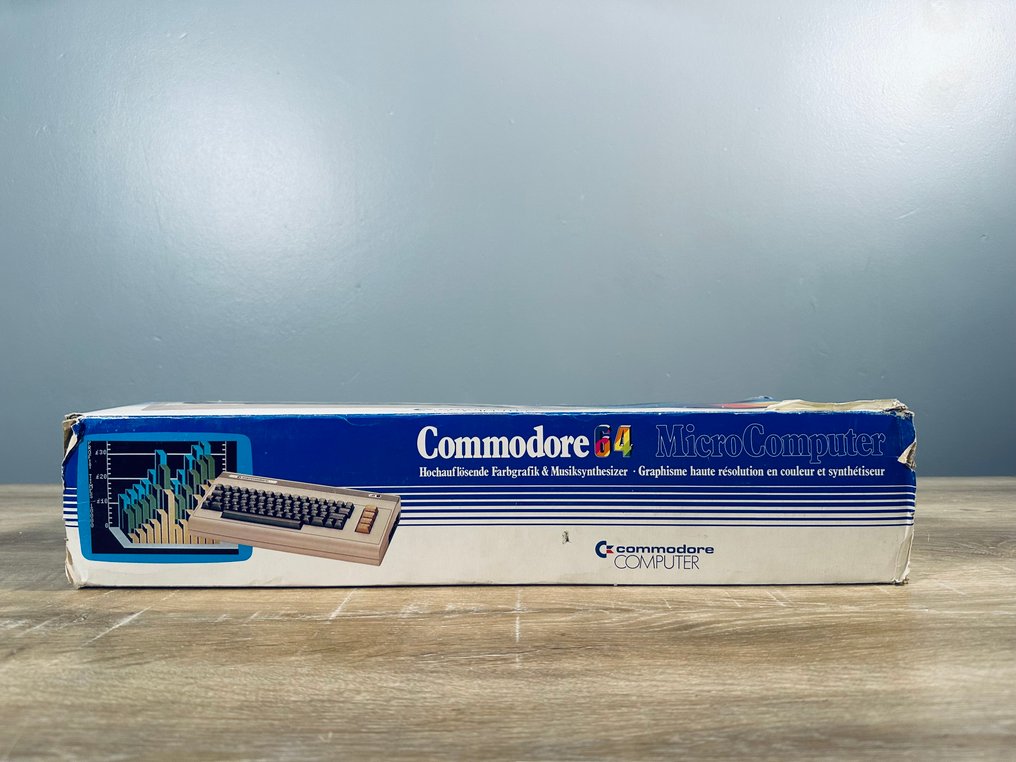 Commodore 64 + 1541 Floppy Disk BOXED - Computer (2) - In original box - auction online Catawiki