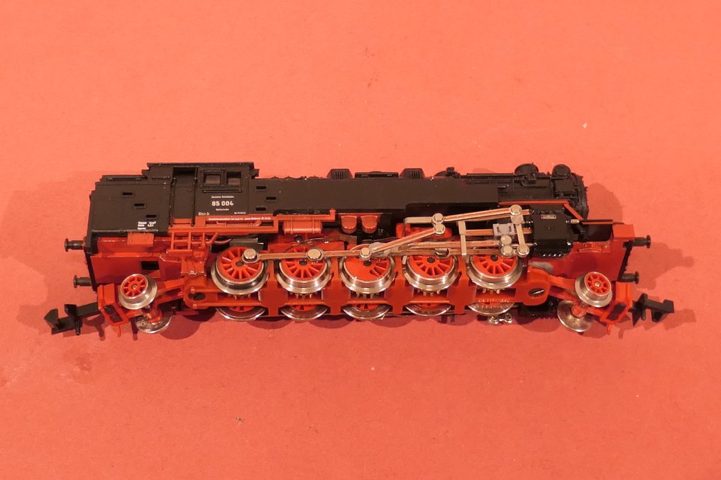 Minitrix N - 12149 - Steam locomotive (1) - heavy tank steam locomotive ...