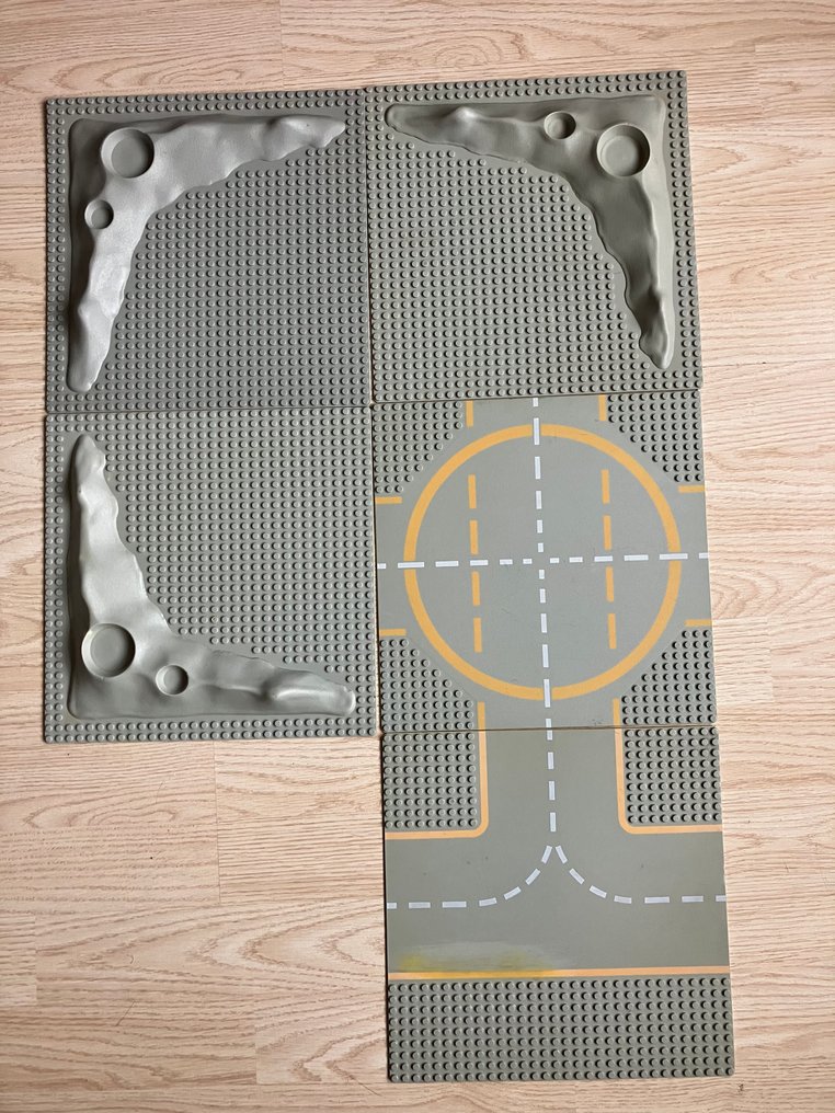 LEGO - Baseplates uit set 928 Galaxy Explorer en/of set 305/306 Two ...