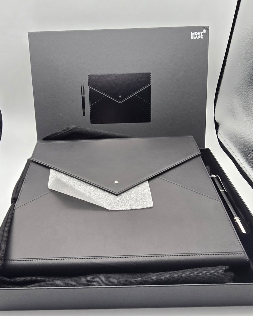 Document holder - Montblanc augmented paper - auction online Catawiki