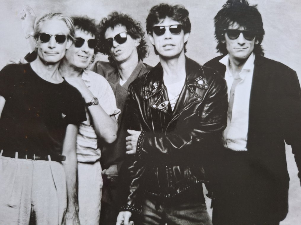 (x2 photos) Dimo Safari - The Rolling Stones, 'The War is over between ...