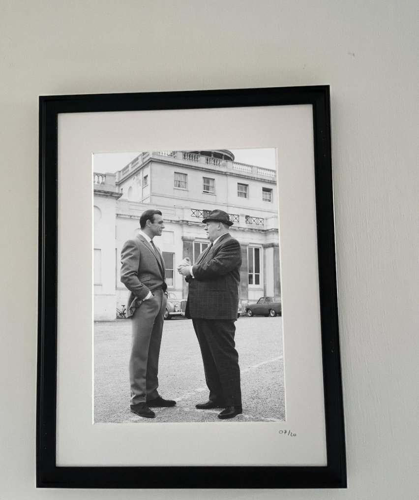 James Bond 007: Goldfinger - Sean Connery - auction online Catawiki James Bond 007: Goldfinger - Sean Connery - auction online Catawiki