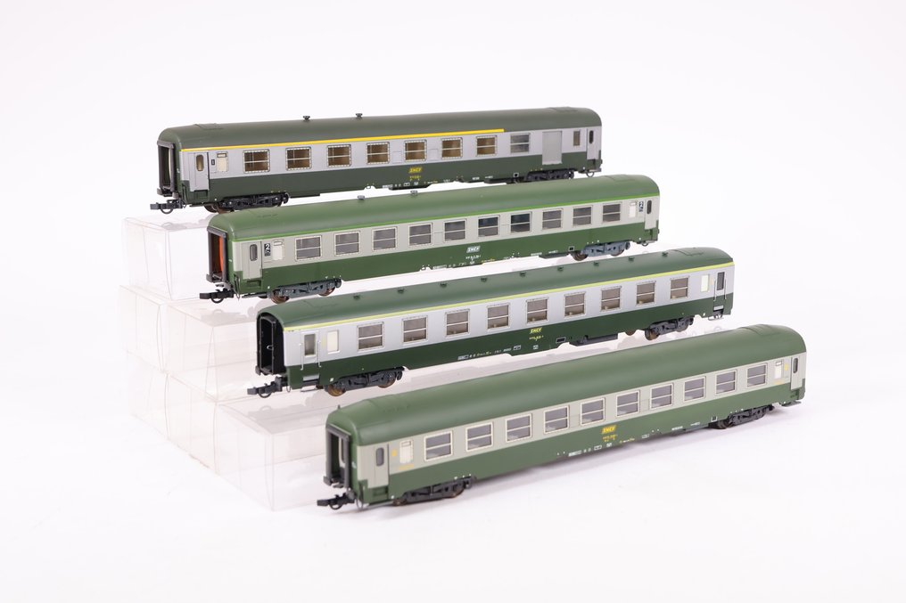 Lima, Roco H0 - Model train passenger carriage (4) - Set of four carriages - SNCF - auction ...