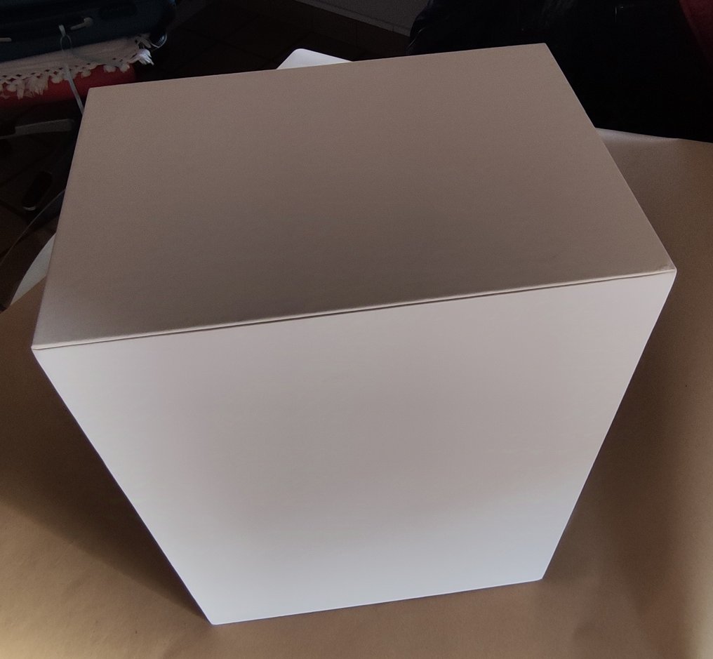 Display case - Wood - auction online Catawiki