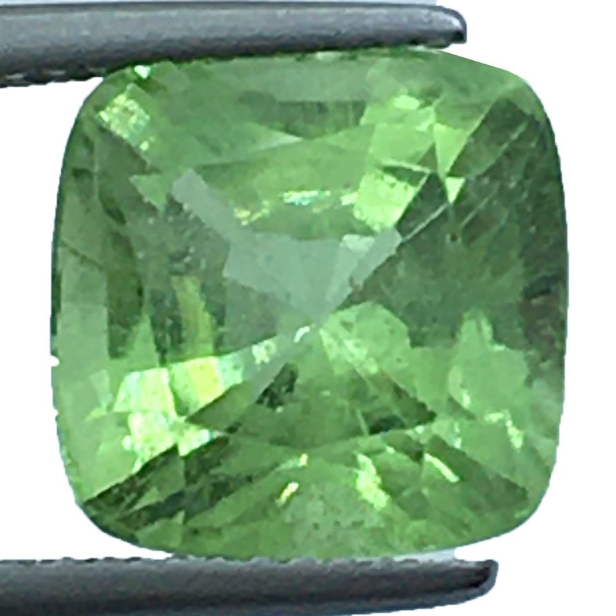 No Reserve Price Red Peridot - 6.23 ct - International Gemological ...