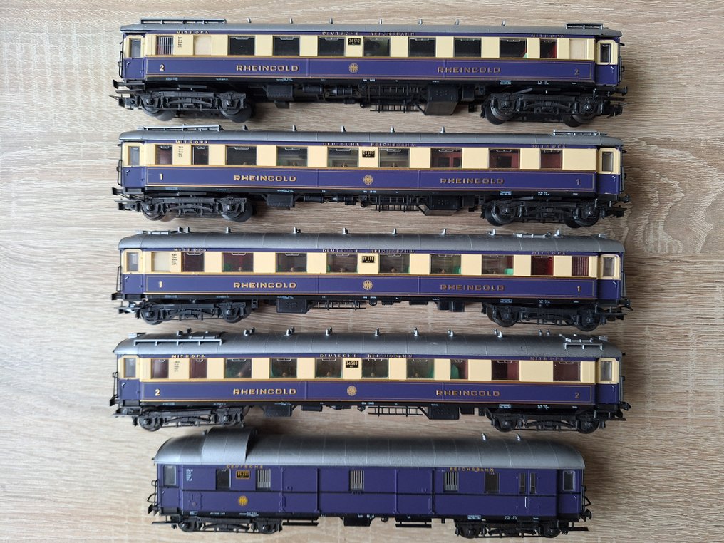Liliput H0 - 820 - Model train passenger carriage set (1) - 5 piece carriage set 'Rheingold ...