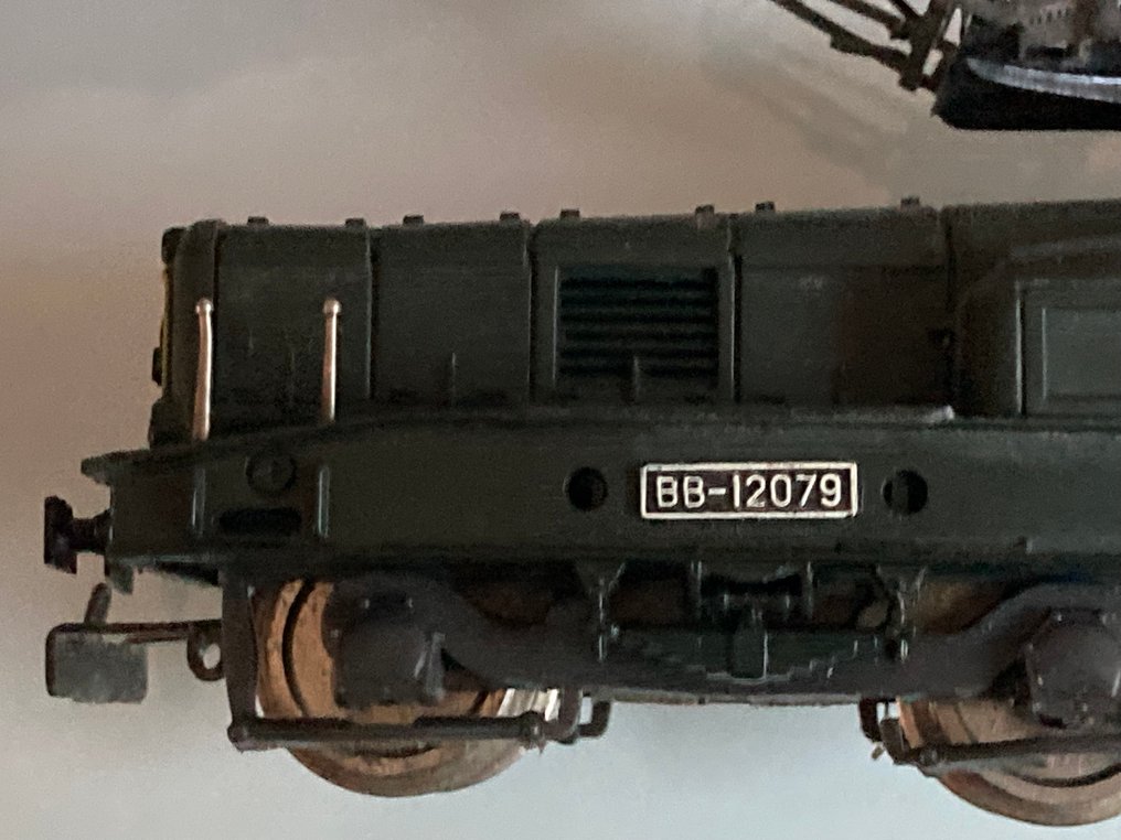 Jouef H0 - Electric locomotive (1) - BB 12079 - SNCF - auction online Catawiki