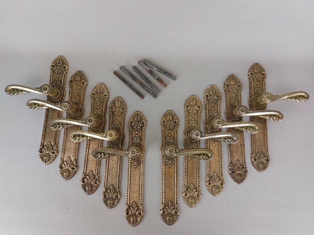 Art Nouveau Deurklink (10) - Klassiek Deurbeslag - Urfic - Eind 19de , begin 20ste eeuw - Vijf ...