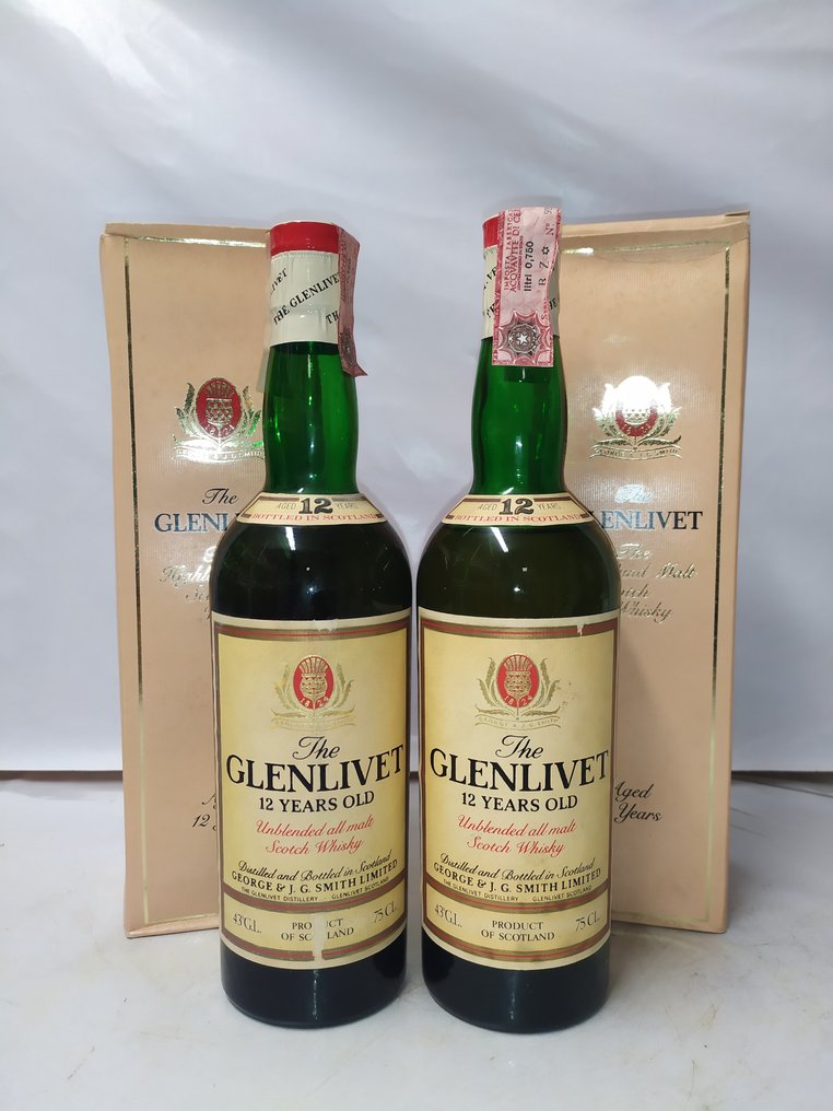 Glenlivet 12 years old - Original bottling - b. late 1970s early 1980s - 75cl - 2 bottles ...