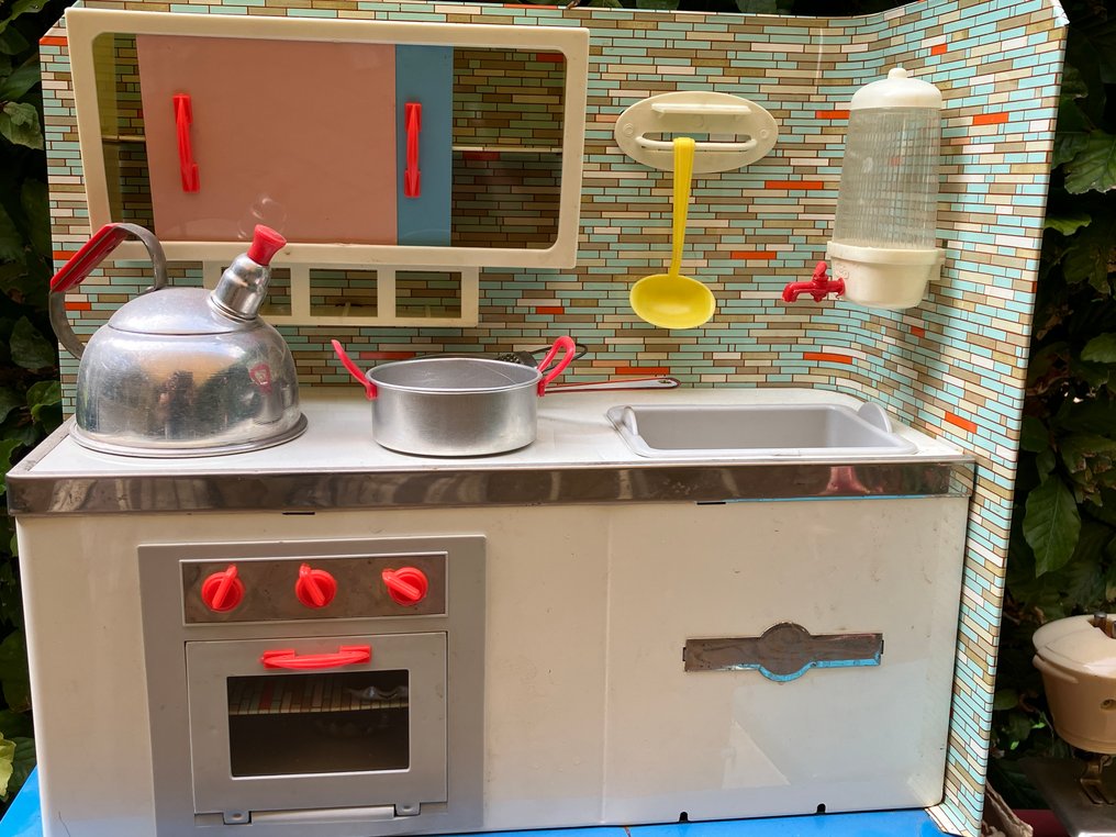M.S. - Tin toy - Miniature Kitchen, Washing Machine & Sewing Machine ...