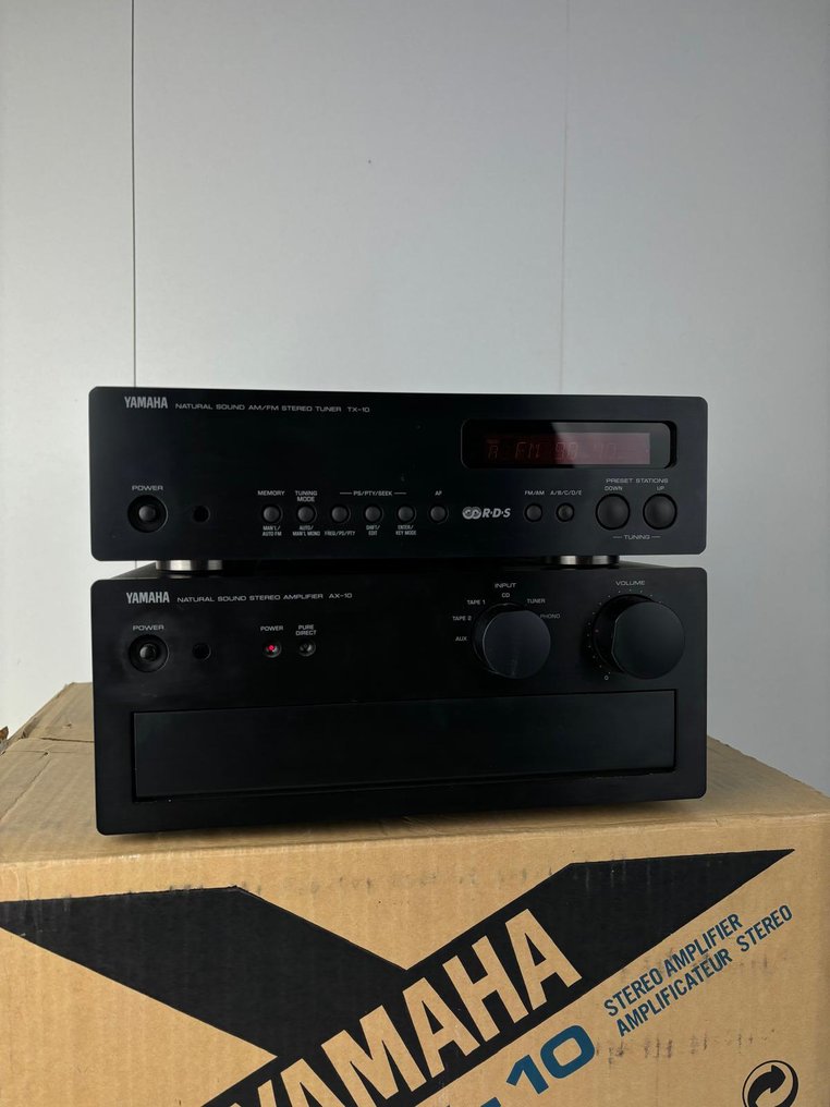 Yamaha - Zintegrowany wzmacniacz półprzewodnikowy AX-10, tuner TX-10 - Zestaw Hi-fi - Catawiki