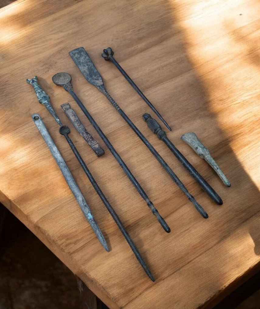 Ancient Roman Bronze, 9 Pieces Top Set Medical instrument - auction ...