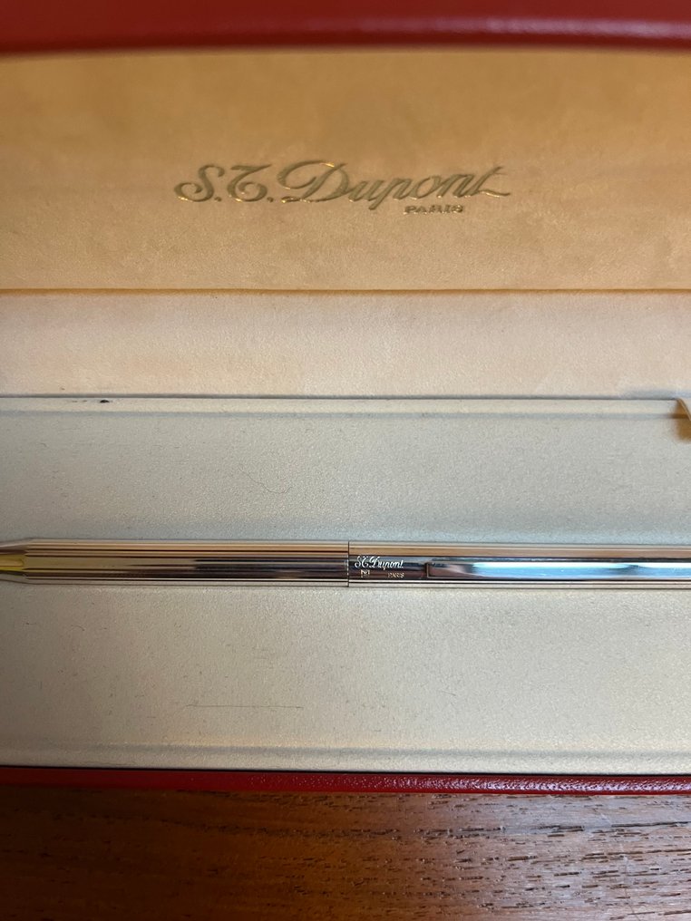 S.T. Dupont - Pen - auction online Catawiki