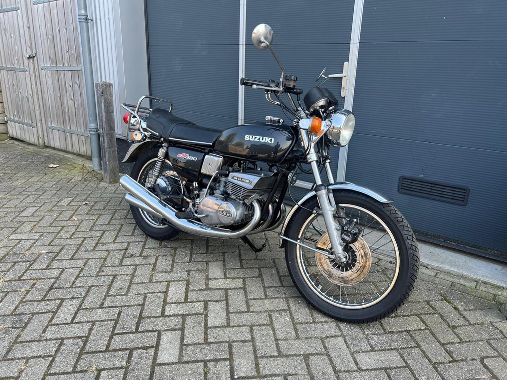 Suzuki - GT 380 - 1976 - auction online Catawiki