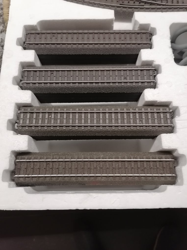 Märklin H0 - 29527 - Ensemble de train (1) - Avec série 64 et rails C - NMBS - Catawiki