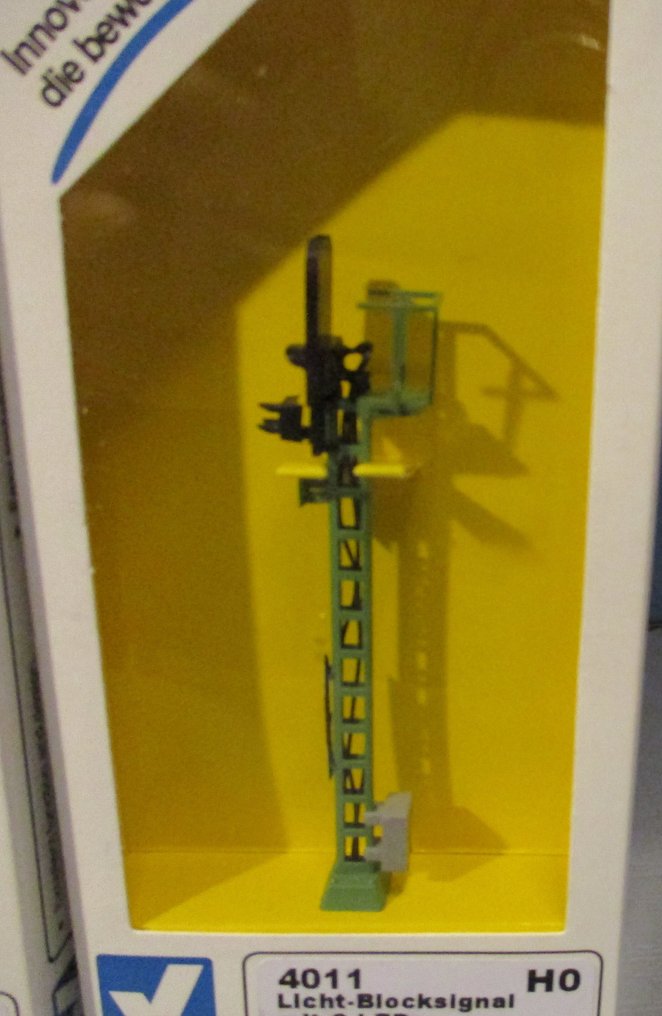 Viessmann H0 - 5221, 4011 - Model train scenery (4) - auction online Catawiki