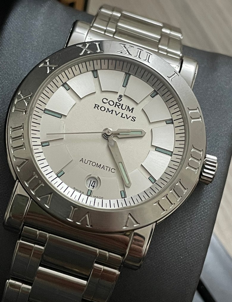 Corum Romvlvs Automatic 82.701.20 - Men - 2000-2010 - auction online Catawiki