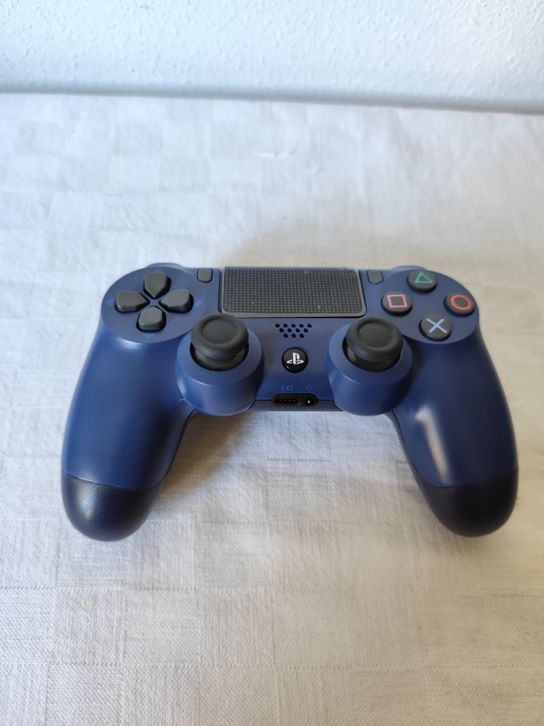 Sony - Playstation 4 (PS4) - NEW DARK BLUE PS4 CONTROLLER - Video game - In original sealed box ...