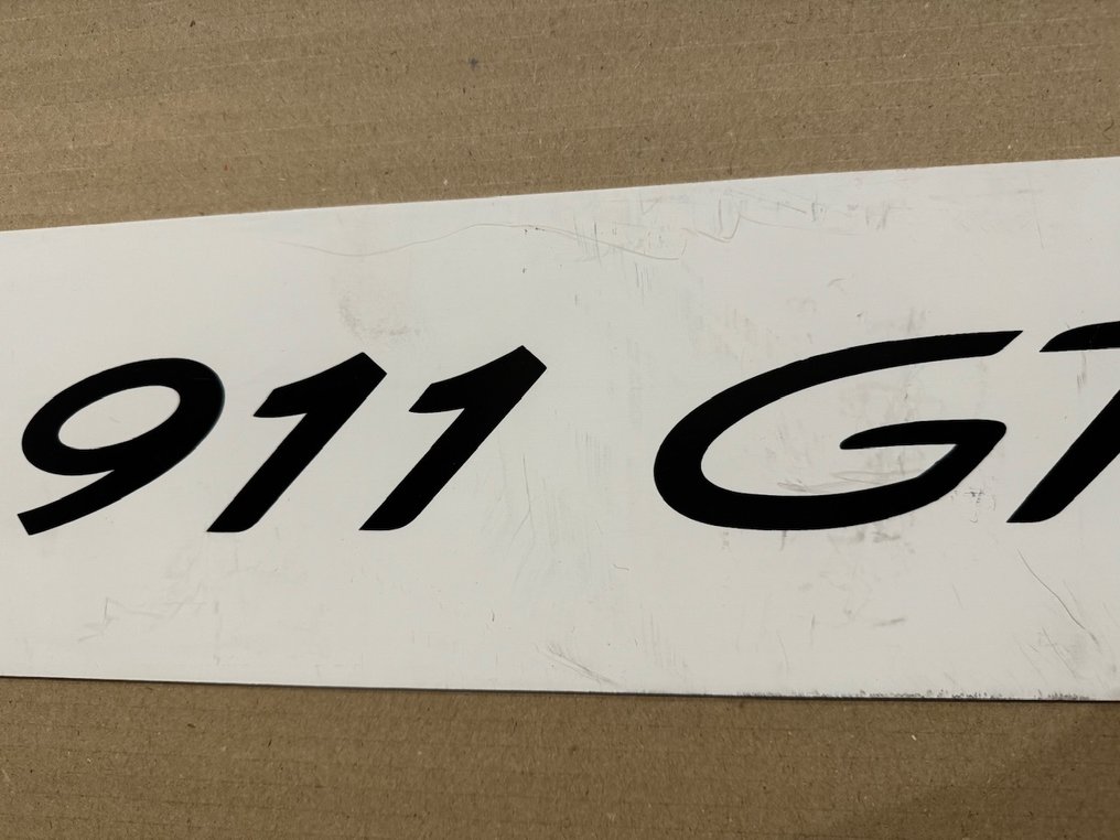 Porsche 911 GT3 official license plate cover - Porsche - auction online ...