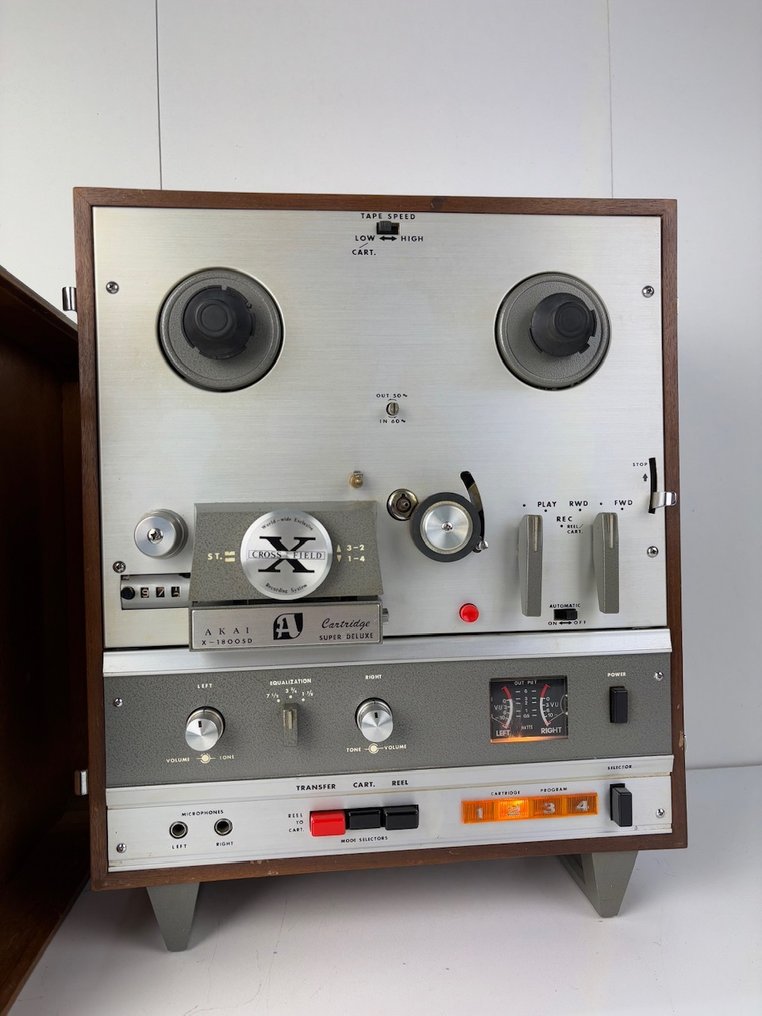 Akai - X-1800SD - 4 track Reel to Reel / 8 Track Tape Recorder - Reel ...
