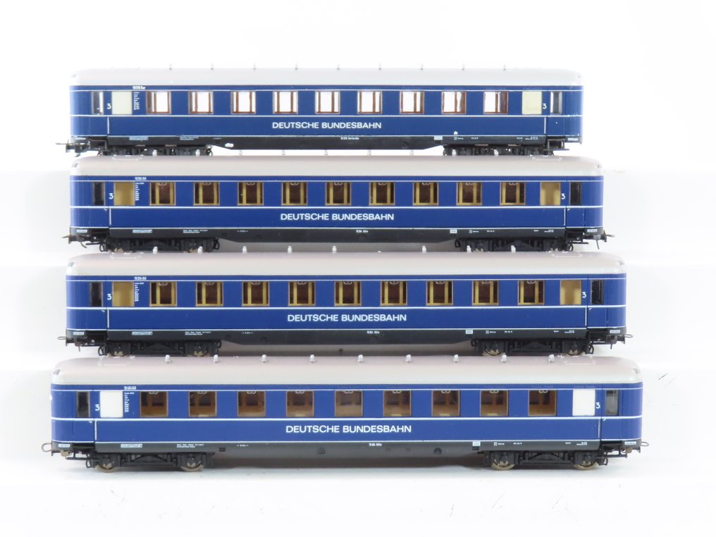 Liliput H0 - o.a. 833 08-1 - Model train passenger carriage (4) - 4x 4-axle express train ...