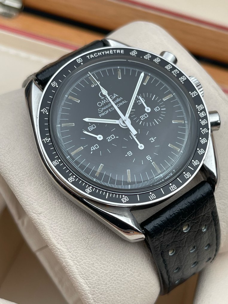 Omega - Speedmaster Professional - 861 Movement - 145.0022 - Men - 1980 ...