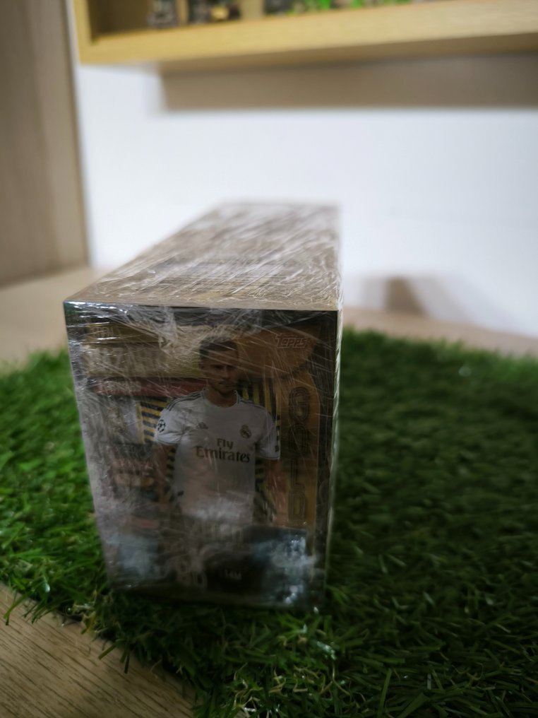 Topps - Match Attax Complete Set + 12 Gold Limited Edition - Haaland ...