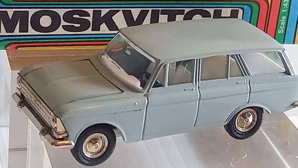 Novoexport, Saratov, USSR 1:43 - 2 - Modellauto - Moskvich 427 - Catawiki