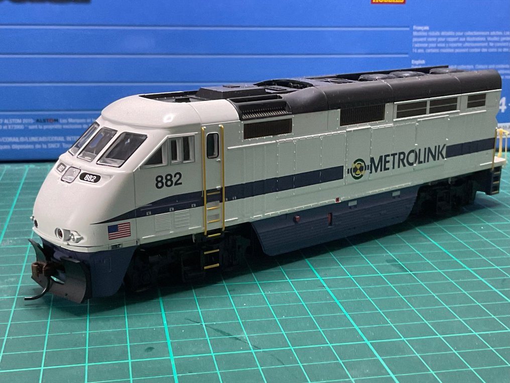 Athearn H0 - 2624 - Diesel locomotive (1) - F59 PHI - Metrolink - Catawiki