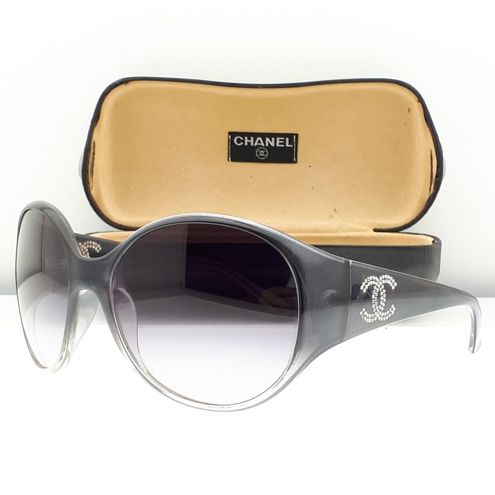 Chanel - Grey Oversized with Swarovski Crystal Chanel Temple Logo ...