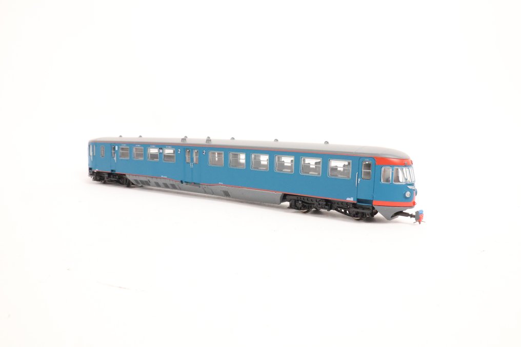 Artitec H0 - 24.135 - Model train railcar (1) - DE1 36, blue, red ...