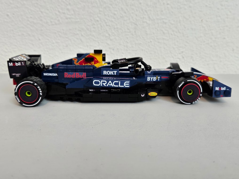 Lego - MOC - Limited! F1 Redbull RB20. Ontworpen door CG-Force Designs ...