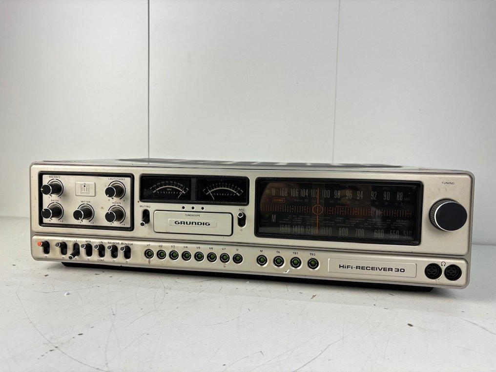 Grundig - R-30 Super HiFi - Solid state stereo receiver - Catawiki