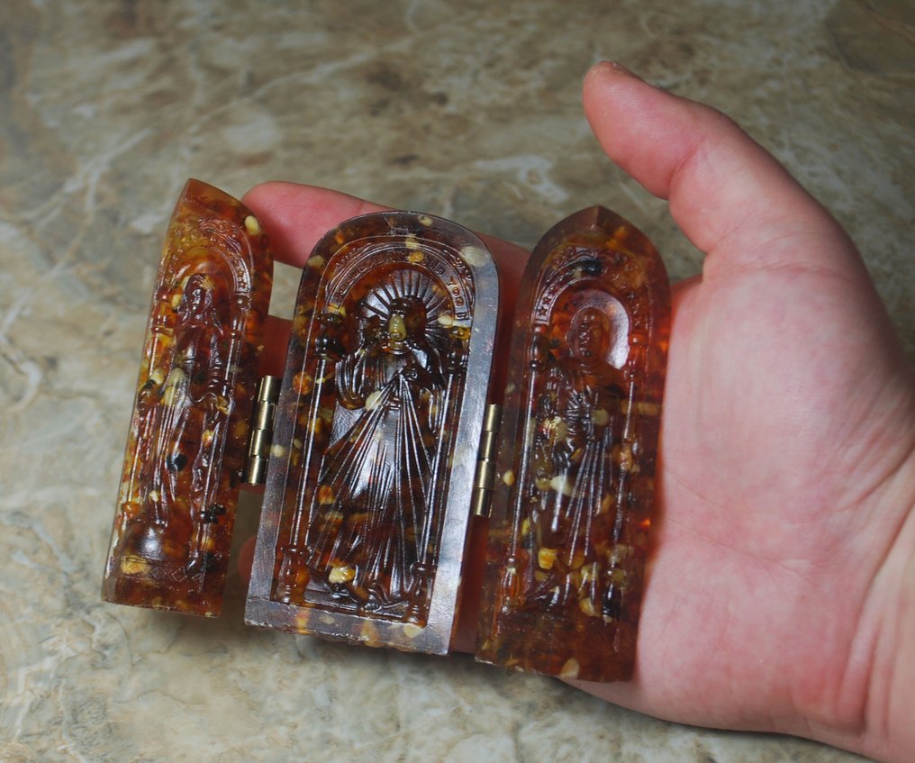 Holy Family Catholic Triptych of the Virgin Mary Jesus Christ St Joseph - Amber - 1990-2000 ...