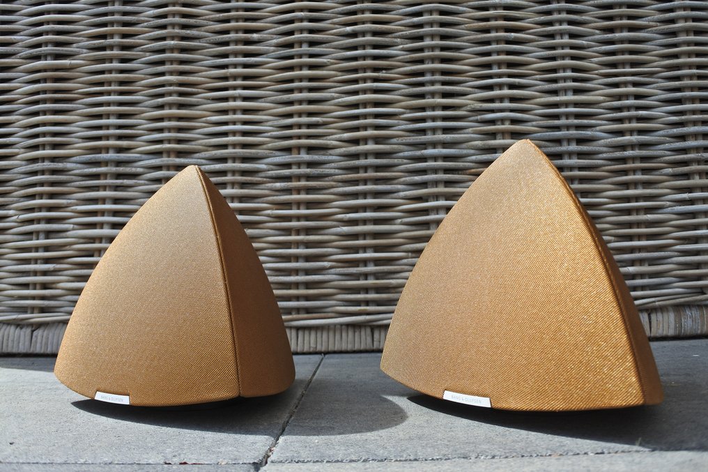 Bang & Olufsen - Beolab 4 / UNIQUE NEW COVERS/ ICE POWER Active Speaker ...