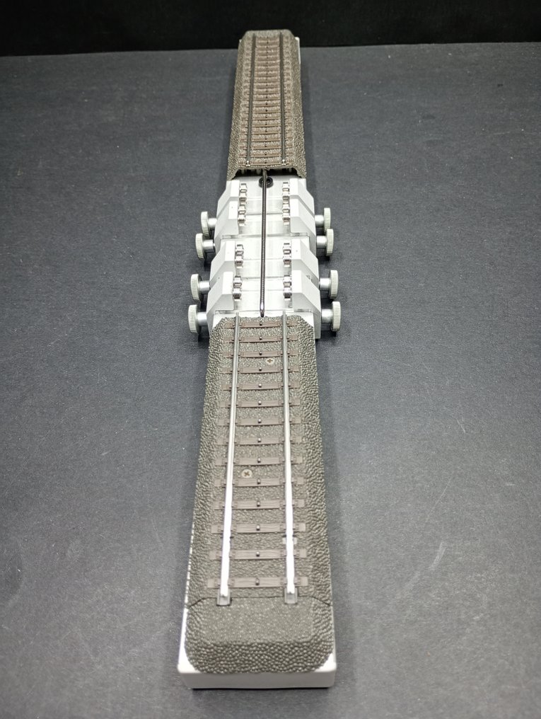 Märklin H0 - 78100 - Model train attachment (1) - Roller test stand ...